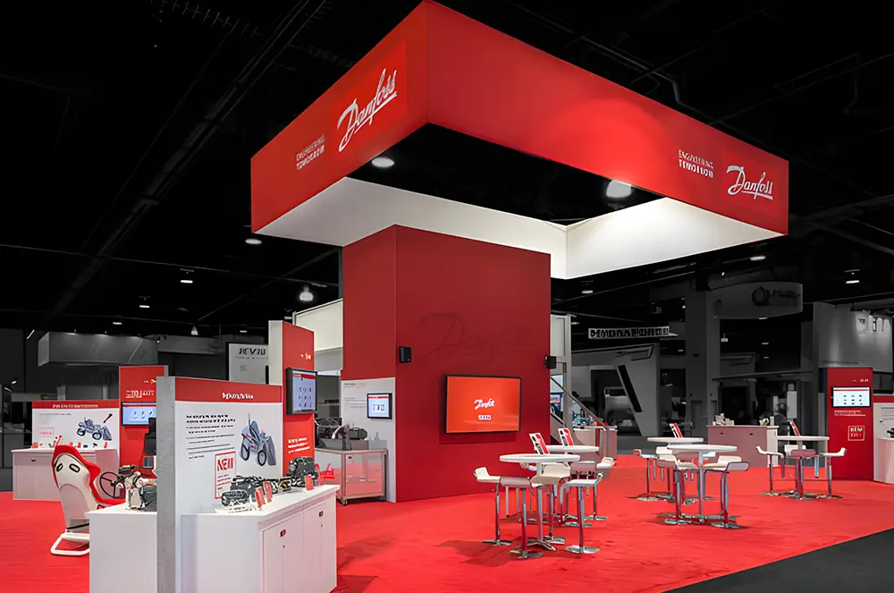 Versatile Hanging Banner Display - 3 to 65ft Solutions